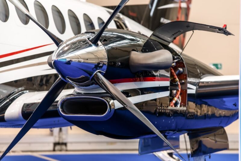 How To Start An Aircraft Maintenance Business - How to Start an ...